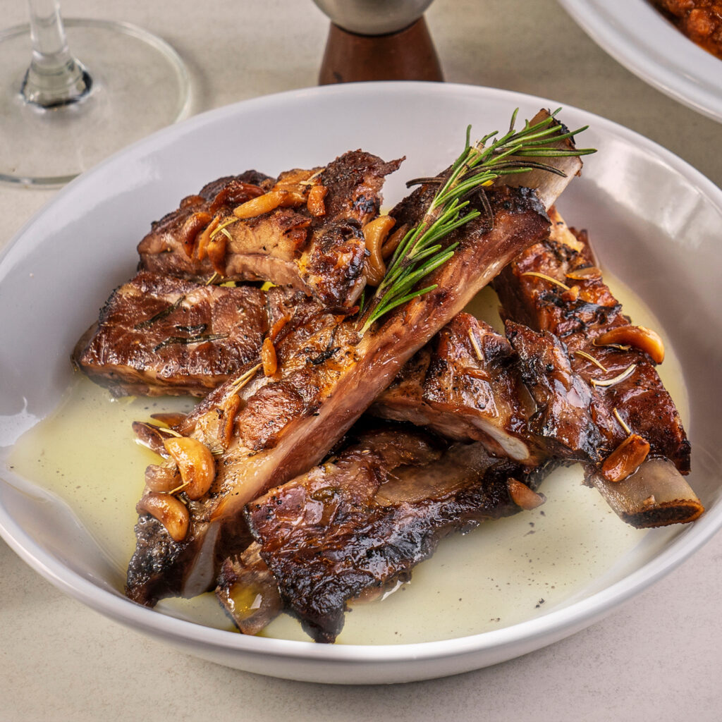 ROASTED PORK RIBS. COSTOLETTE DI MAIALE. SARSA DI VINO ROSSO E FUNGHI ...